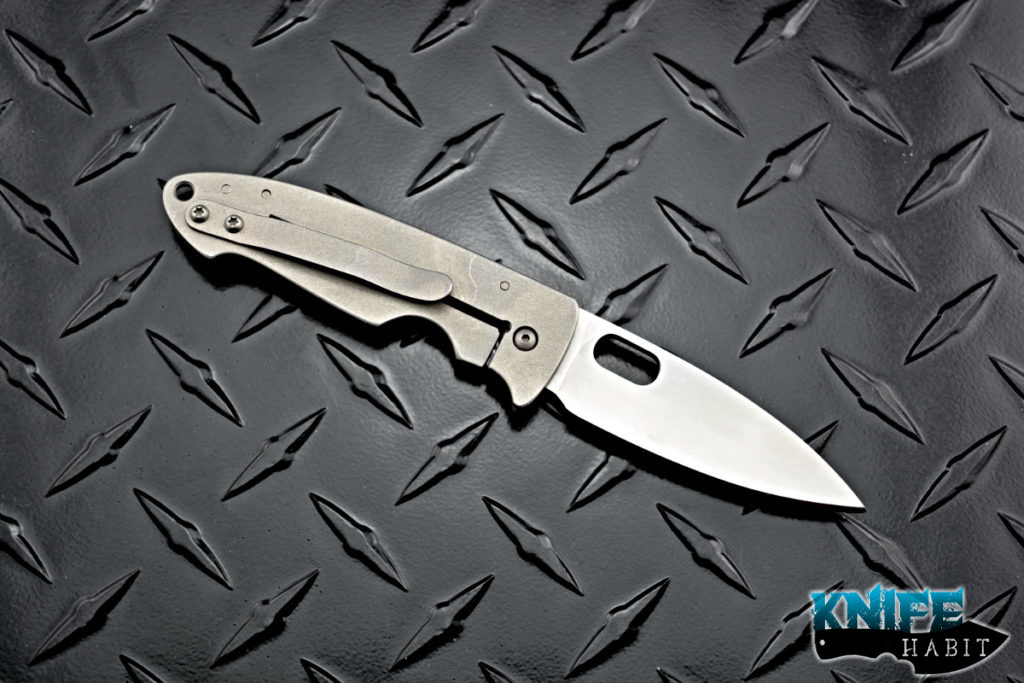 Tom Mayo Small Covert Wharny Carbon Fiber – Knife Habit